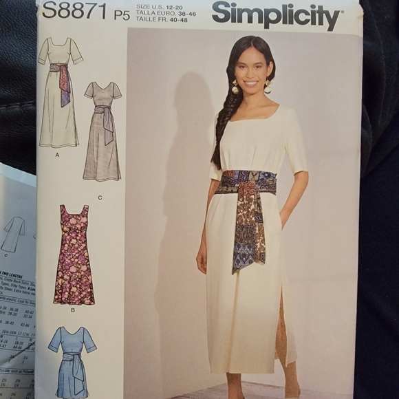 Simplicity | Dresses | New Never Opened Simplicity Petite Pattern ...